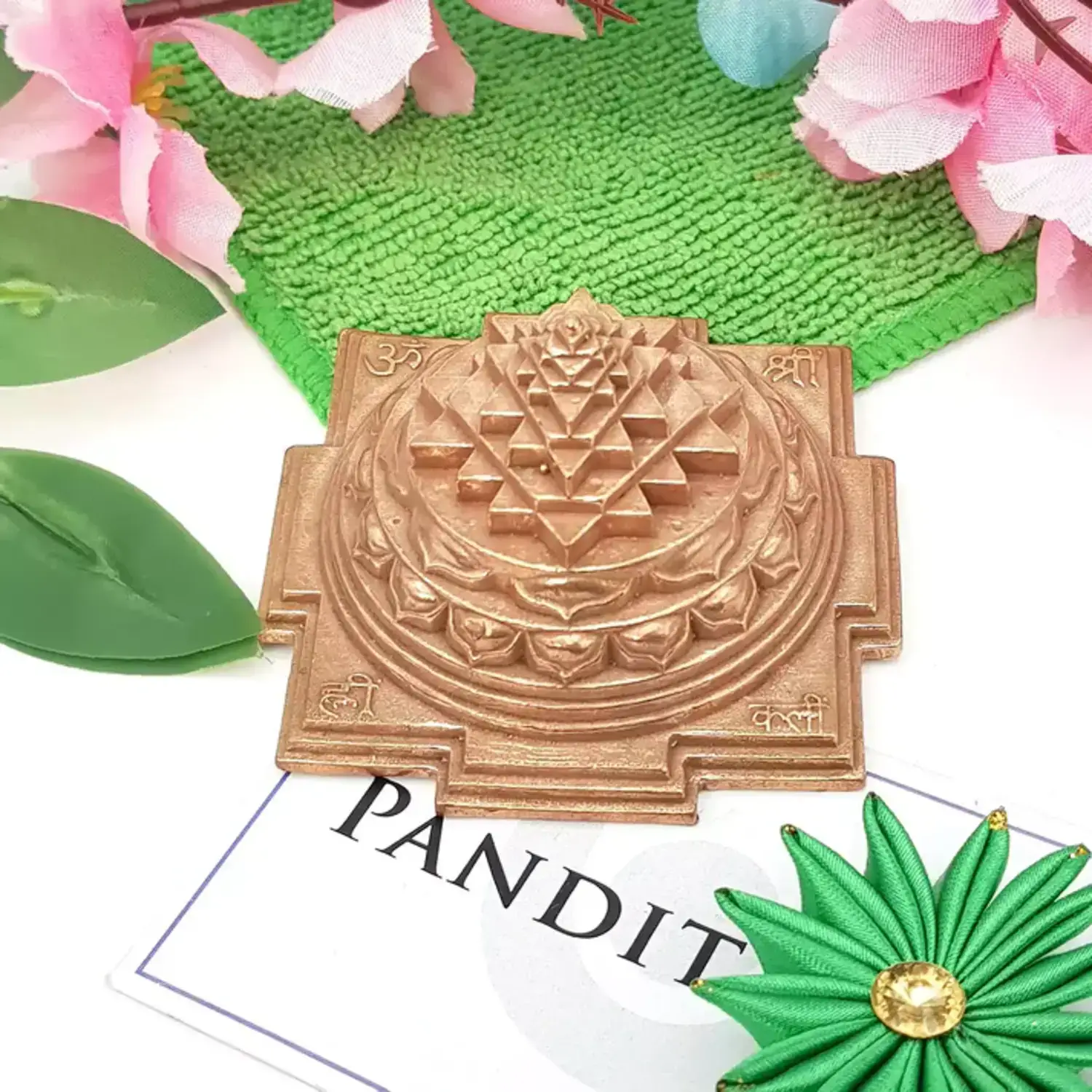 Real Sanskari Copper Shree Yantra - MahaGuru